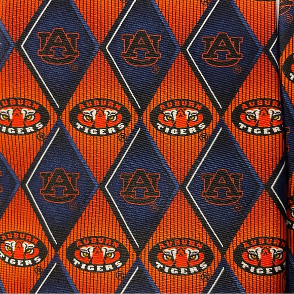 Larson | Accessories | Larson Auburn Tiger Blue Orange Silk Mens Tie ...